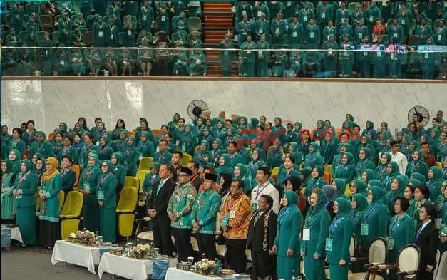 Wamendagri Resmikan Rakernas X PKK 2025: Bangun Bangsa Dimulai dari ...